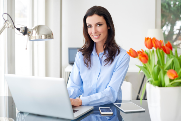 Inicio - Escuela Internacional de Negocios eIDEA